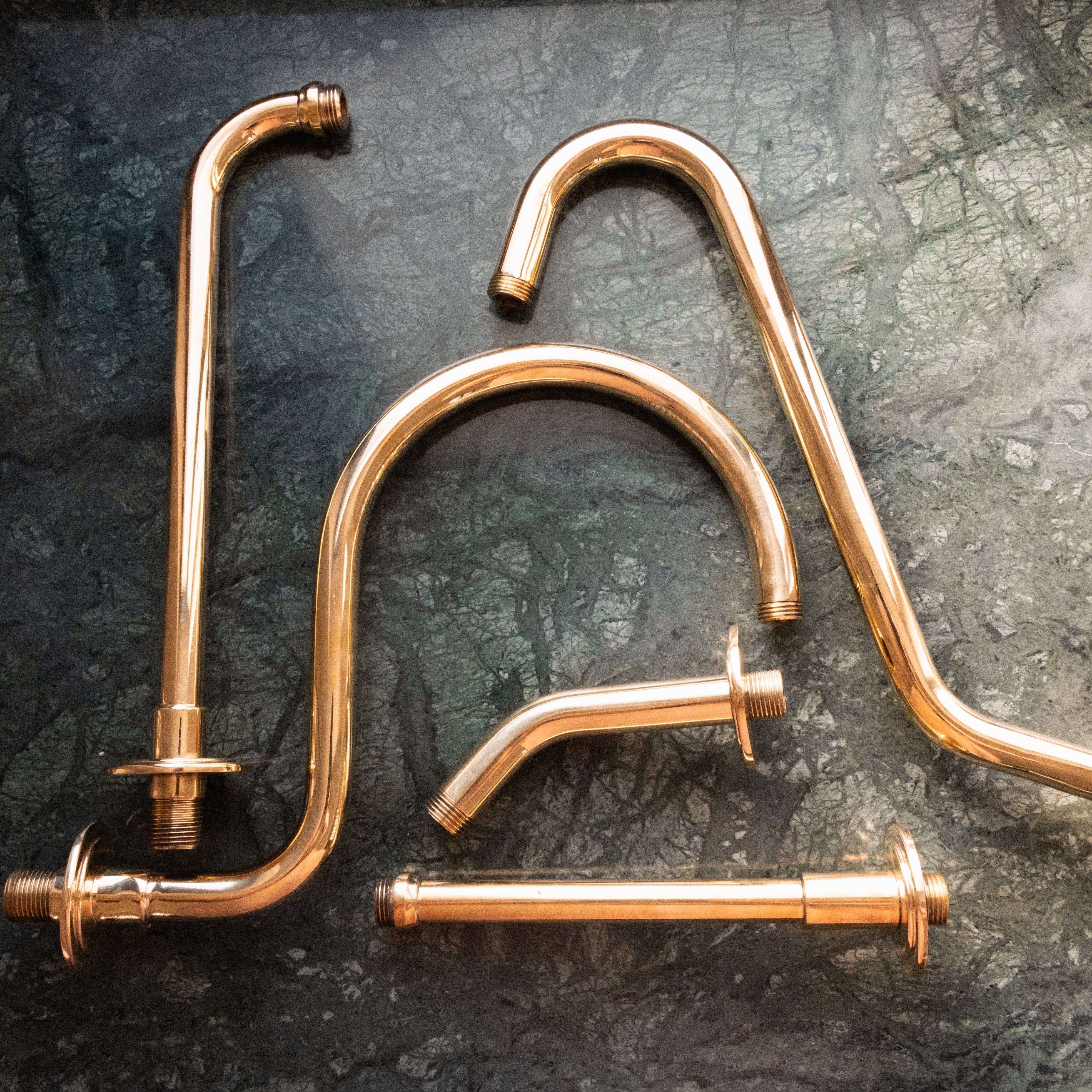 A Guide to Choosing the Right Shower Arm – Francone Bespoke Taps