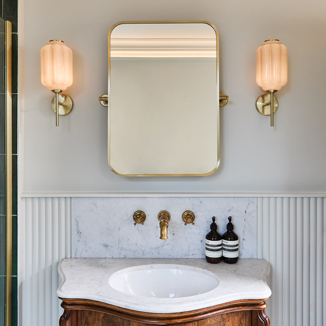 5 Ways to Make a Small Bathroom Feel Considered – Francone Bespoke Taps