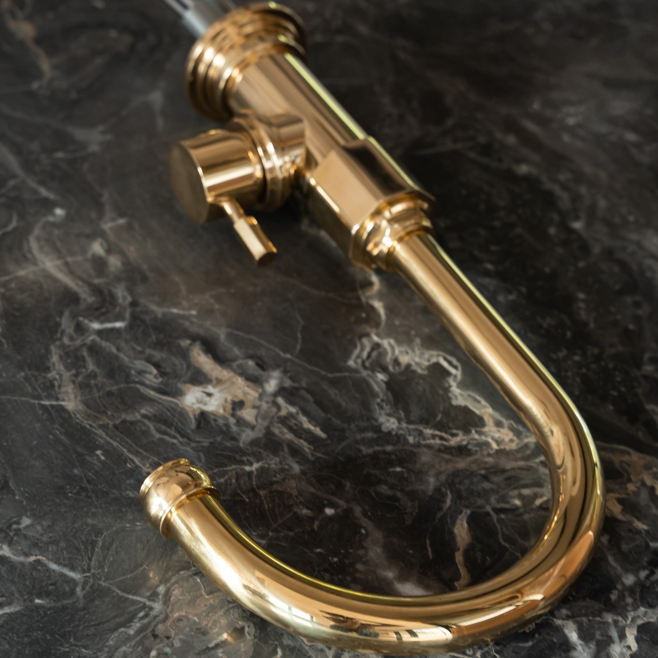 BT7C Timeless Mixer Tap with Curved Swivel Spout – Francone Bespoke Taps