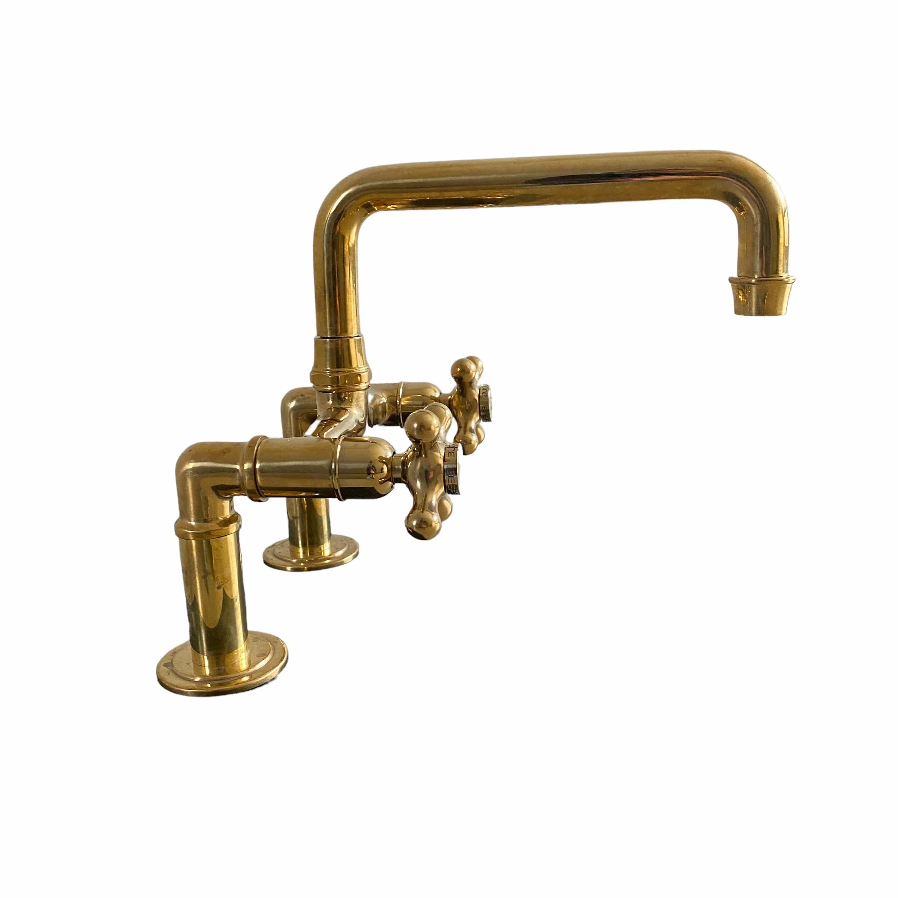 BT29 Traditional deck mounted vintage tap – BespokeTaps