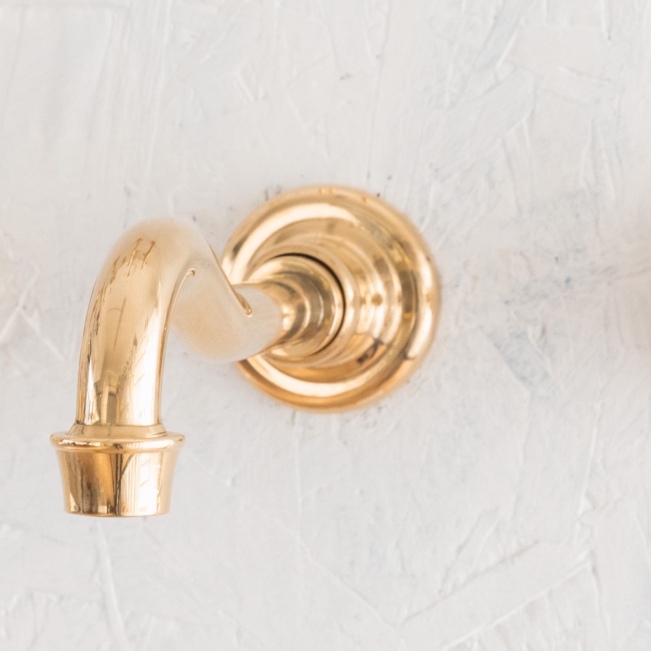 BT71 Wall mounted classic tap – Francone Bespoke Taps